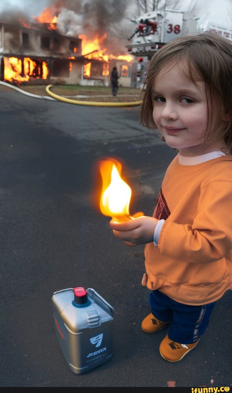 Burning House Meme Meme Girl House On Fire EVUEL