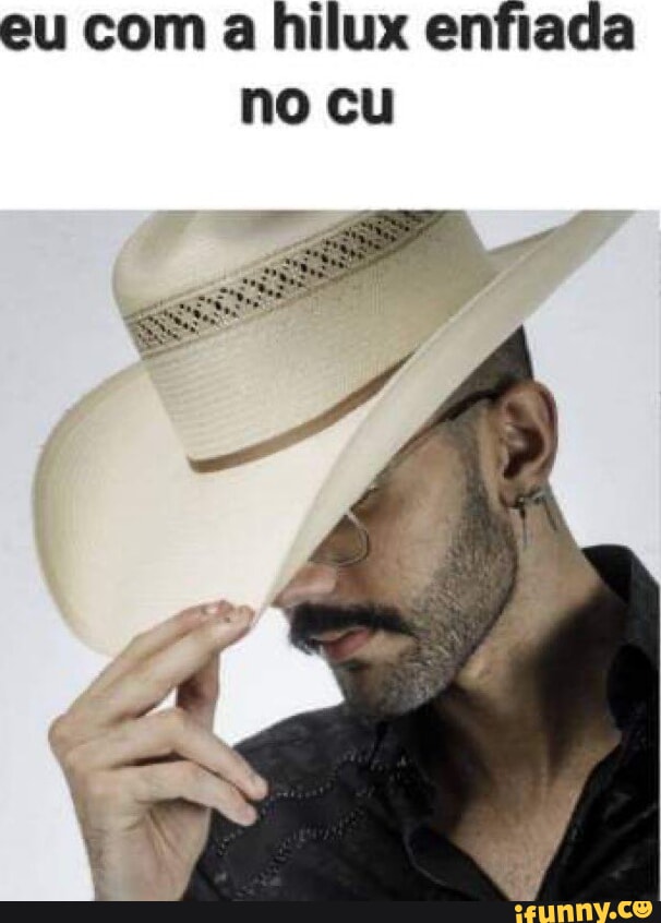 Eu com a hilux enfiada no cu - iFunny Brazil